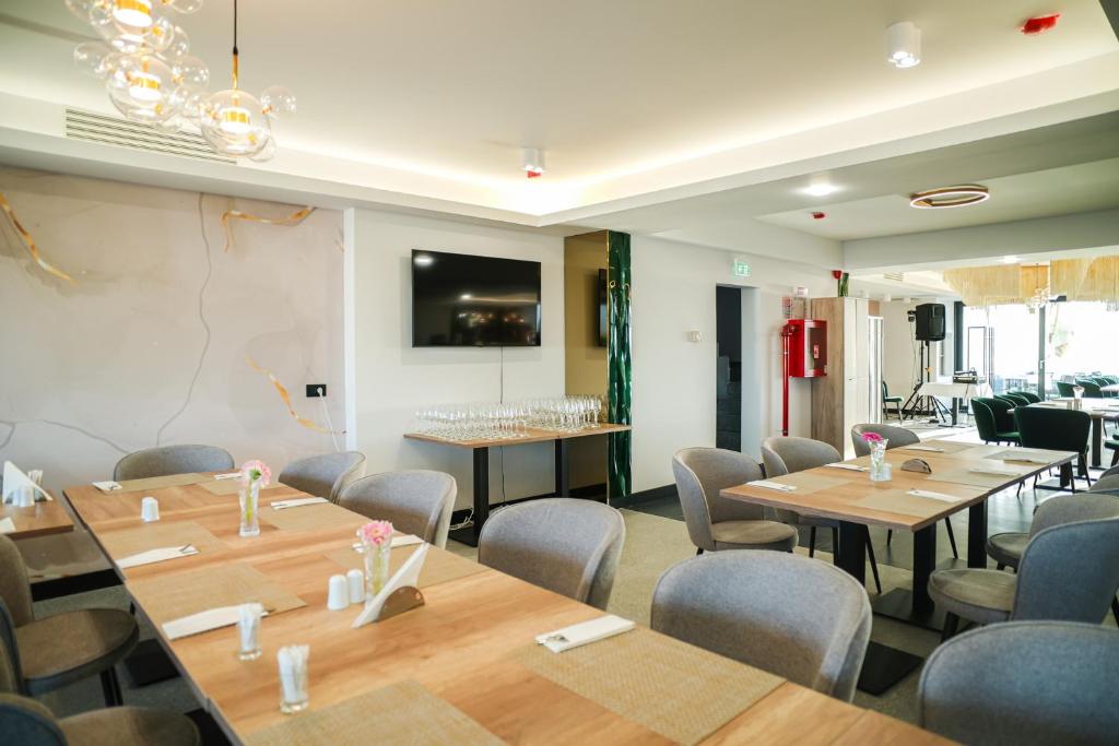 Hotel Poem - Panoramic Sea View, Eforie Nord (prețuri actualizate 2025)