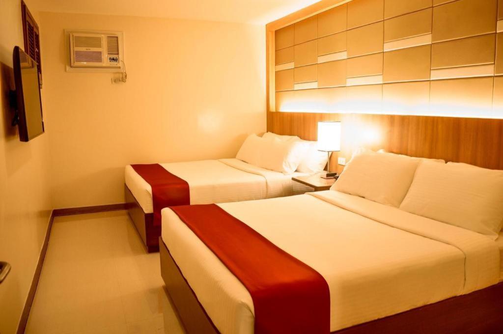 Hotel Veniz - Session, Baguio (updated prices 2025)