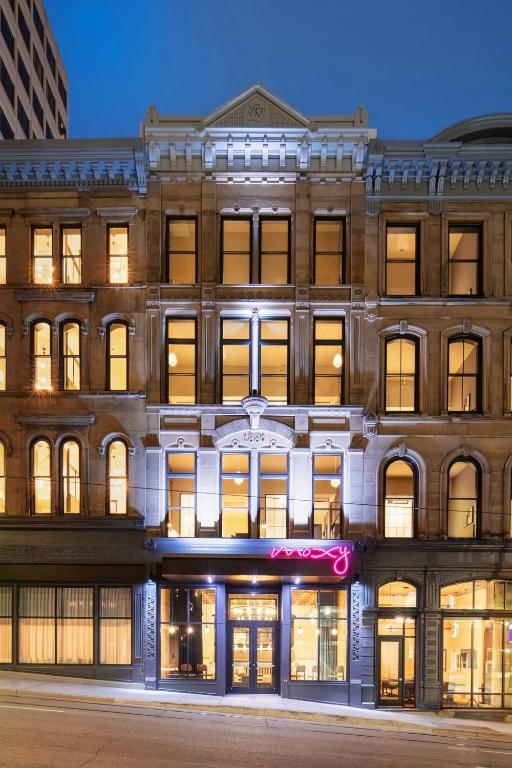 Moxy Cincinnati Downtown, Cincinnati (updated prices 2025)