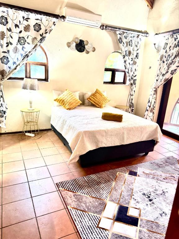 Little Africa in Midrand, Randjesfontein (updated prices 2026)