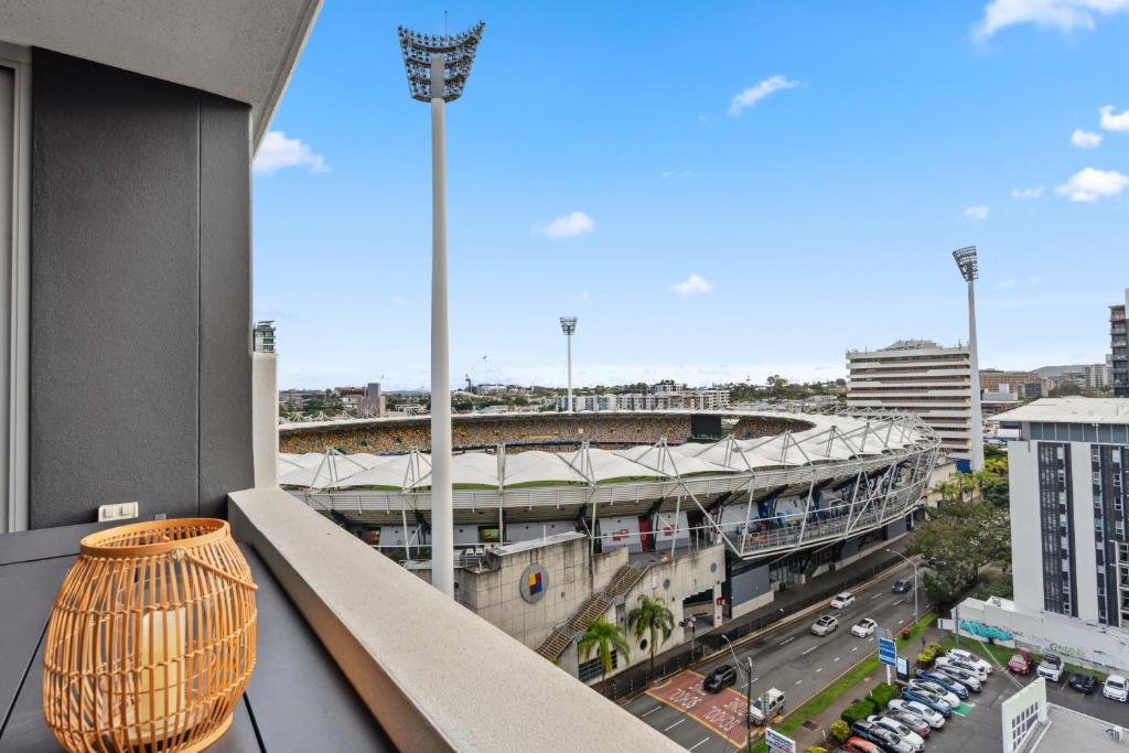 Boho retreat near The Gabba with stunning views, Brisbane (updated ...