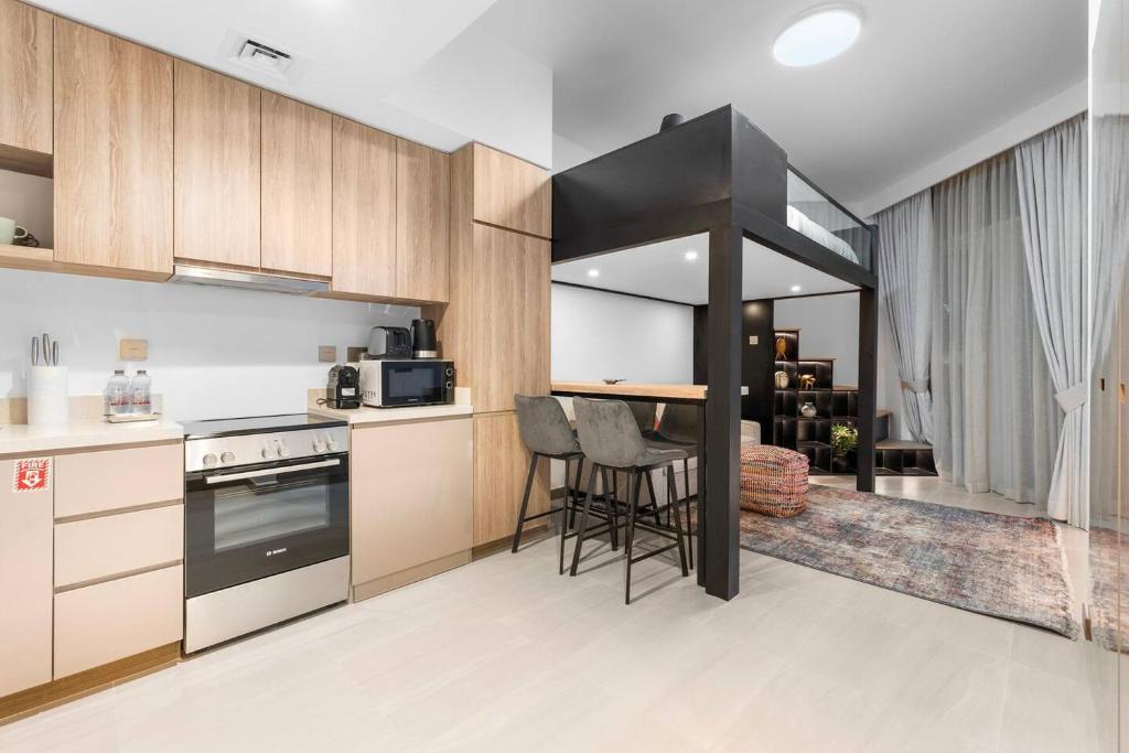 Elegant Fully Furnished Studio in Urban Oasis by Missoni - JB Luxe ...