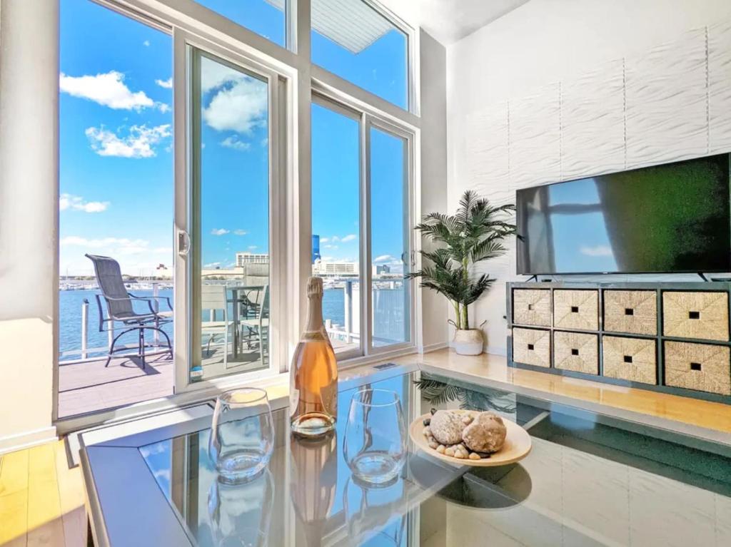 Bayfront AC-Insane Views! Luxury Escape on the Bay, Atlantic City ...
