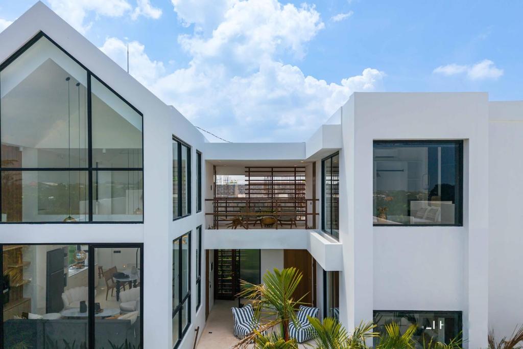 New build Villa in Pererenan, Bali - Volcano view & pool, Dalung ...