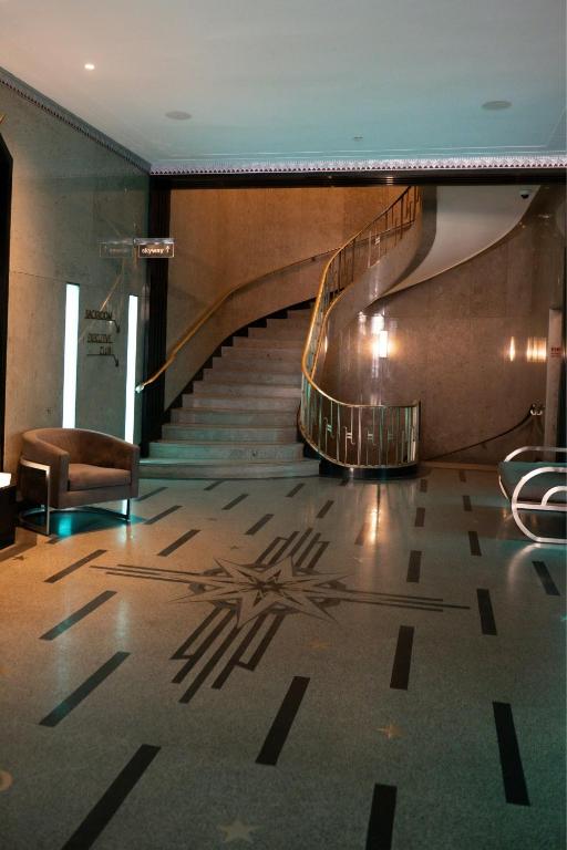 Rand Tower Hotel, Minneapolis, a Tribute Portfolio Hotel, Minneapolis ...