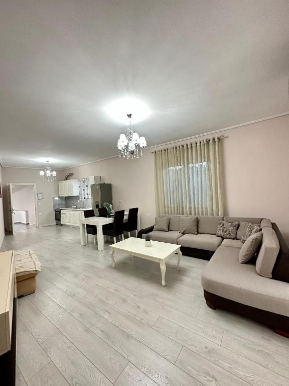 Merlind Apartments, Sarandë (updated prices 2025)
