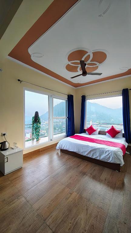 Host Labs Homestay - Premium View, Bhīm Tāl (updated prices 2025)