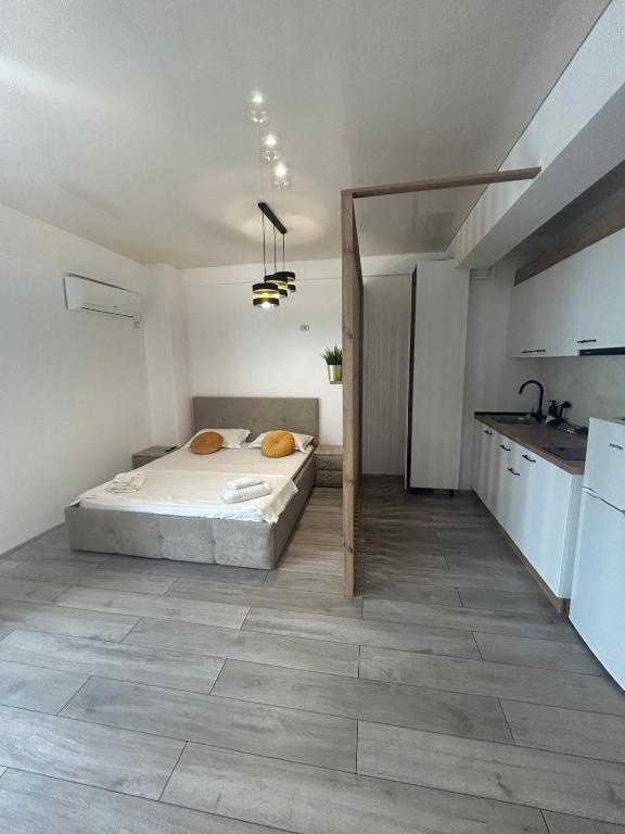 Studio 606 B2 ALMAR LUXURY RESIDENCE-Renting Apartments & Free Pool, Mamaia Nord – Năvodari ...