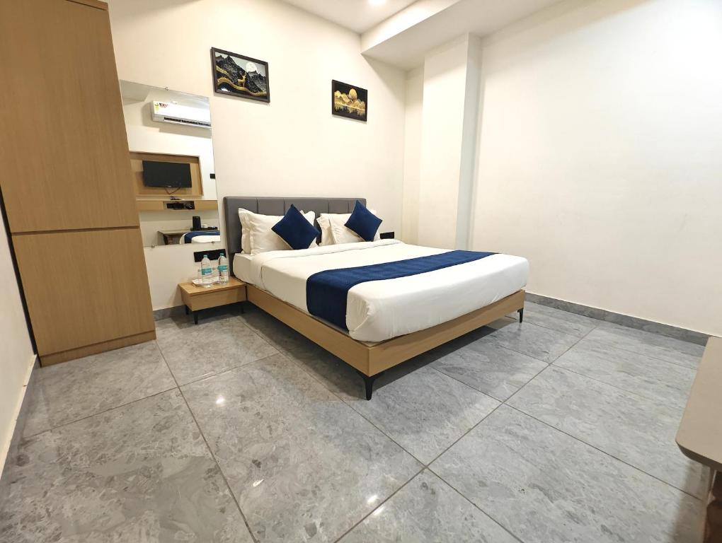 The Sky Comfort Hotel Krisha, Dwarka, Dwarka (updated prices 2025)