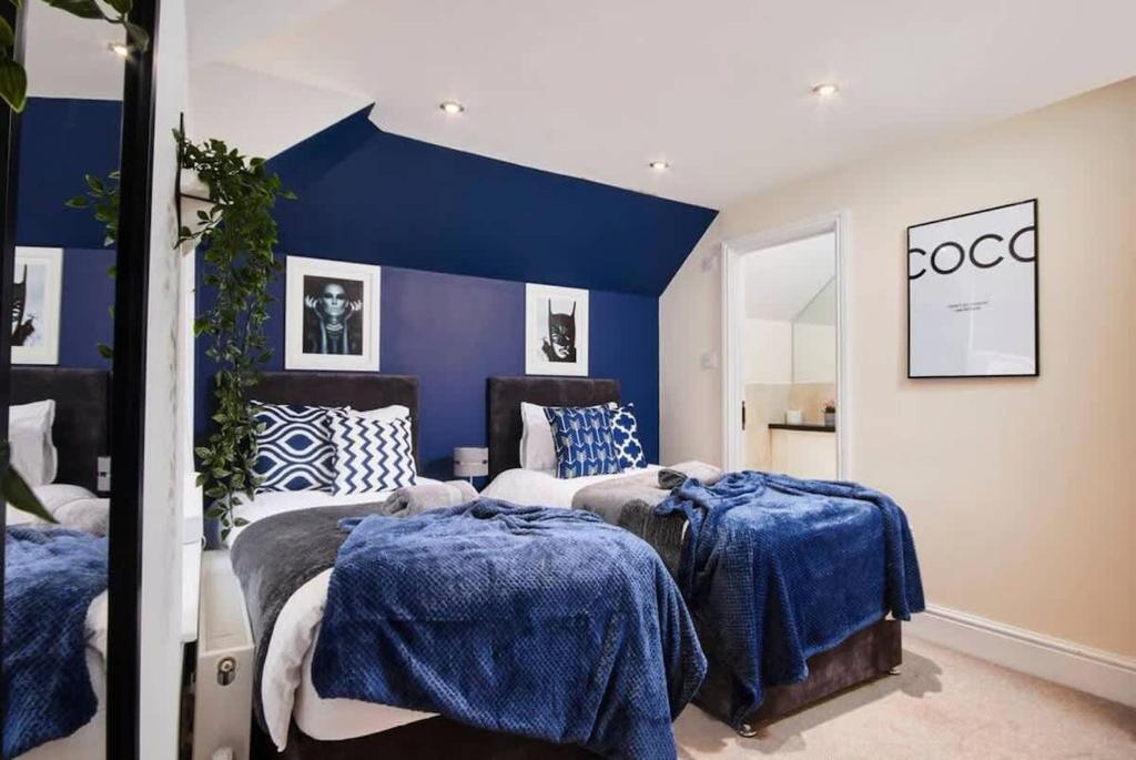 The Bath Collection x Roman, Bath (updated prices 2026)