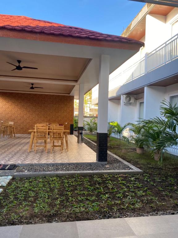 Christika Homestay, Labuan Bajo (updated prices 2025)