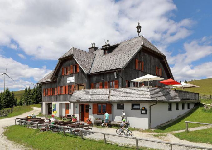 Roseggerhaus, Pretul 1588m, Rettenegg (updated prices 2026)