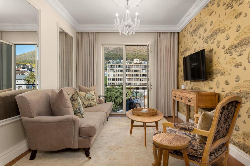 Cape Royale Luxury Apartments, Cape Town (updated prices 2025)