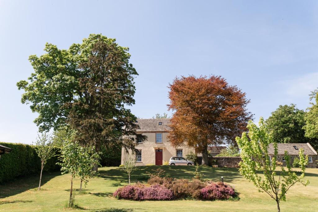 The Old Manse Oyne, Oyne (updated prices 2025)