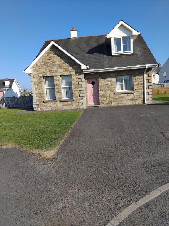 Delightful Beach Retreat-, Rossnowlagh (updated prices 2026)