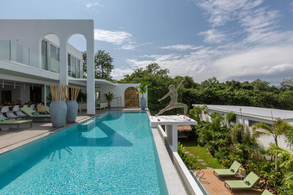Stunning 7 BR, 2 swimming pools, Ko Samui (aktualisierte Preise für 2025)