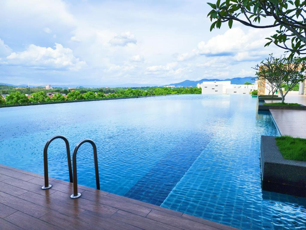 Nilai RESIDENSI LILI nearby KLIA, USIM - Infinity big Pool, Nilai ...