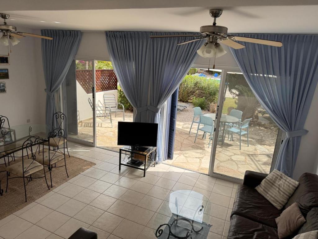 Limnaria Villas Paphos, Paphos City (posodobljene cene za leto 2025)