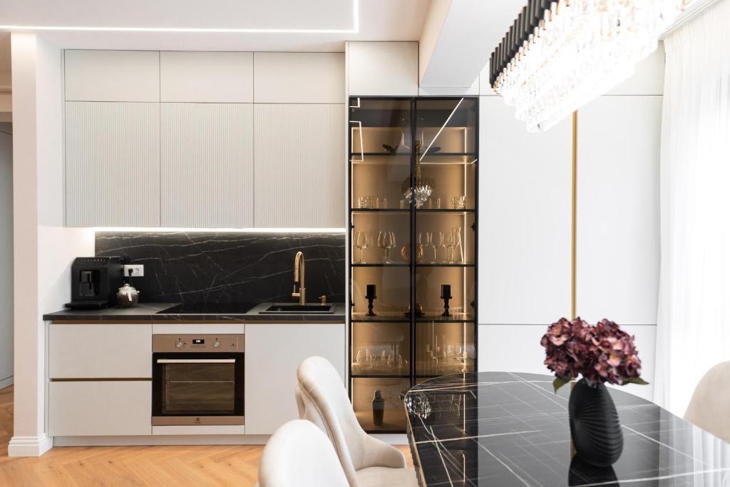 Luxe Apartment - NEO TOWER, Suceava (updated prices 2026)