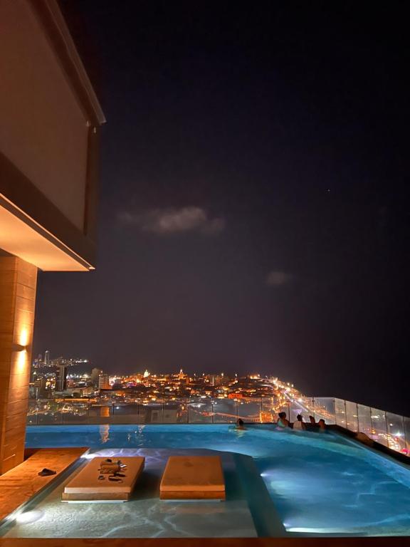 Murano Centro1 26floor,rooftop,infinity pool & views by IMZ, Cartagena ...