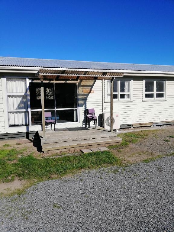 Rangiora Eco Holiday Park, Fernside (updated prices 2025)