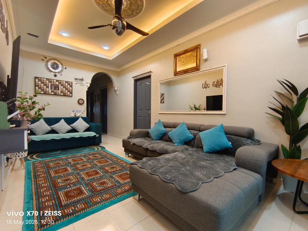 HANS HOMESTAY, Lumut (updated prices 2025)