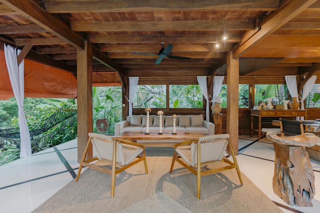 Sungai Villa by Betterplace, Canggu (updated prices 2025)