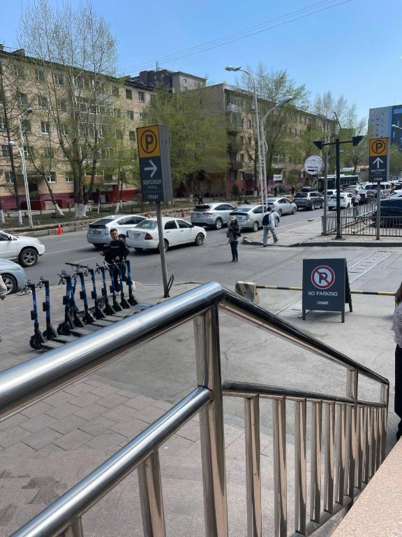 Apartment opposite Chingis Khan hotel, Ulaanbaatar की (2026 के लिए ...