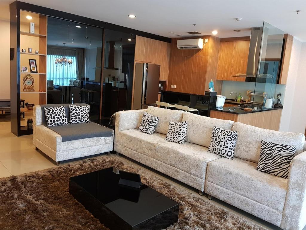 My home in Jakarta 3BR Sahid Sudirman Residence, Jakarta (preços ...