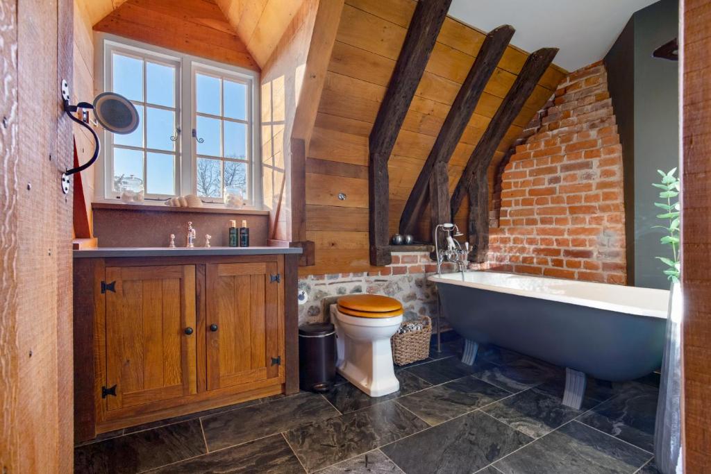 Bailiffs Cottage, Colchester (updated prices 2025)