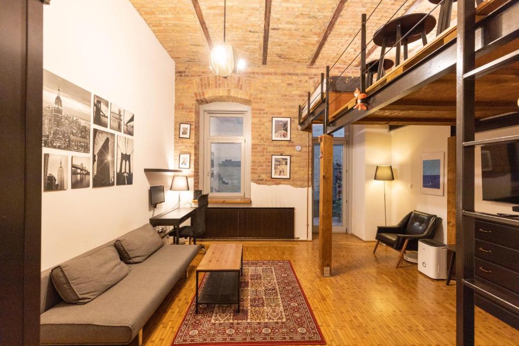 Downtown Loft Apartment, Budapest (updated prices 2026)