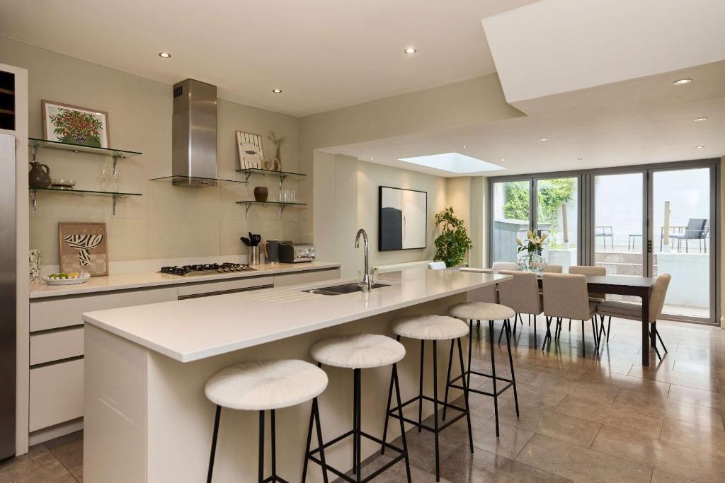 Redbrick on Langton, London (updated prices 2026)