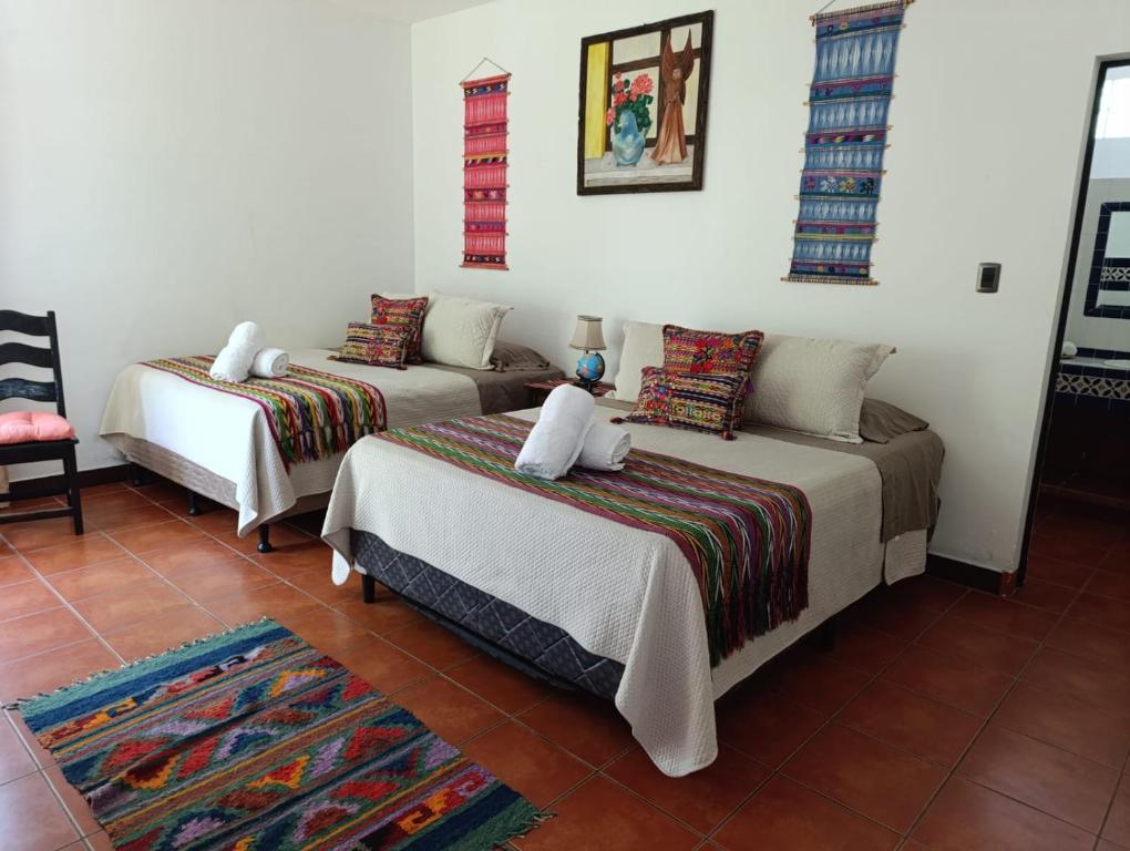 Nonnas House, Santa Ana (updated prices 2025)