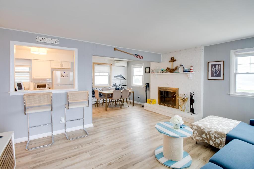 Bayfront Brigantine Escape with Porch and Bay Views!, Brigantine ...