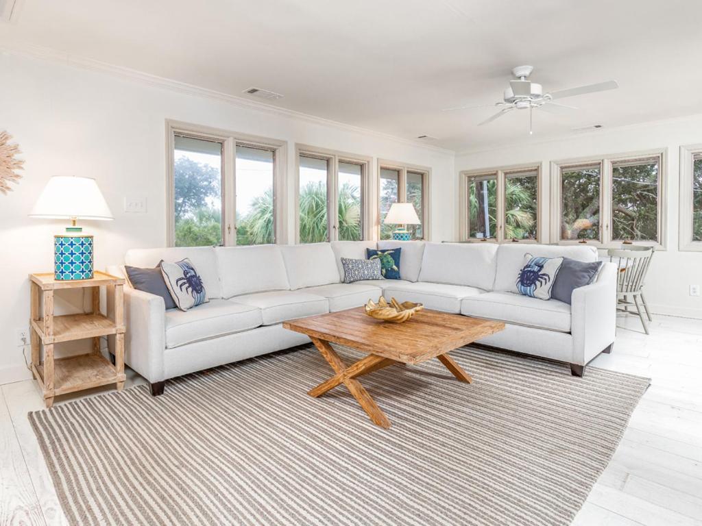 High Tide, Tybee Island (updated prices 2026)