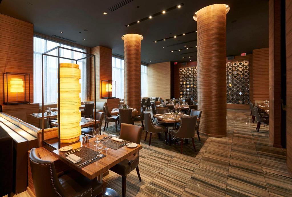 The Lofton Hotel Minneapolis, Tapestry Collection by Hilton ...