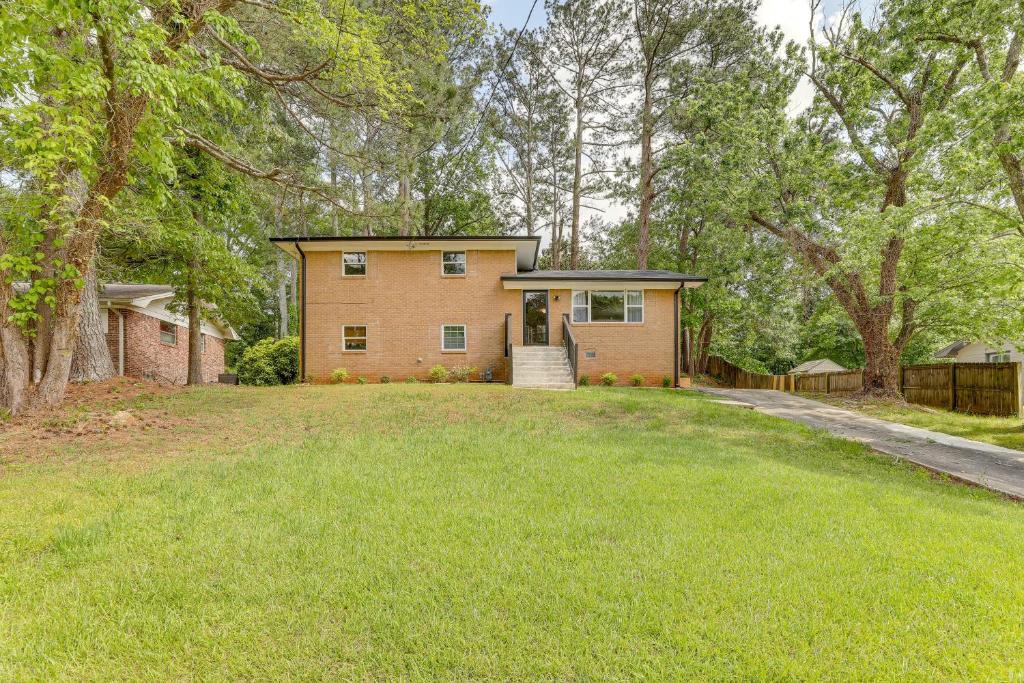 11 Mi to Dtwn Atlanta Family Home with Yard, Decatur (aktualisierte ...