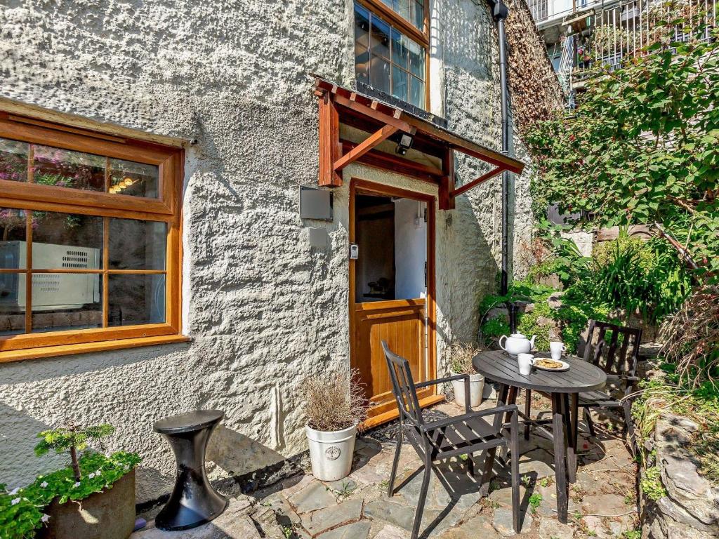 2 bed in Brixham BX020, Brixham (updated prices 2025)