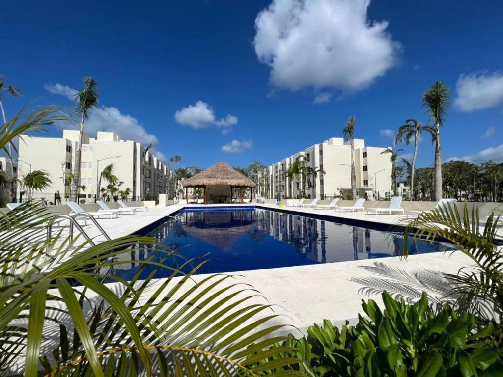 Hippie Artisan Jungle Flat Pool, Tulum (updated prices 2025)