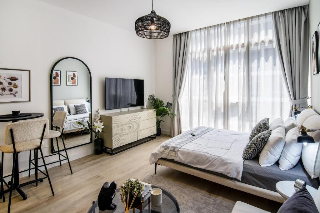 Mike Studio,‏ דובאי (מחירים מעודכנים ל-2025)