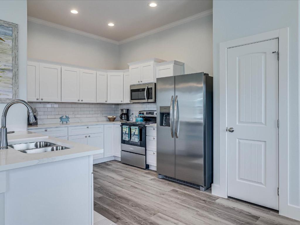 Pelican Reef OR104, Rockport (updated prices 2026)
