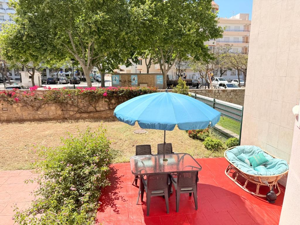 Mace Beach House, Monte Gordo (updated prices 2025)