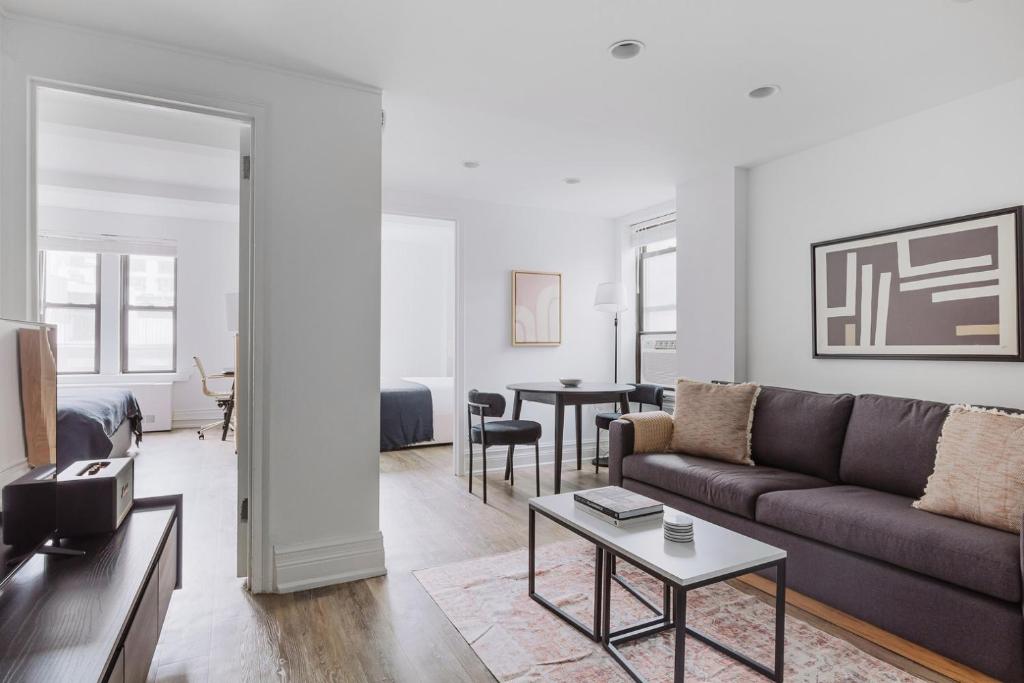 Blueground Upper West Side fitness center nr Central Park NYC-1596, New ...