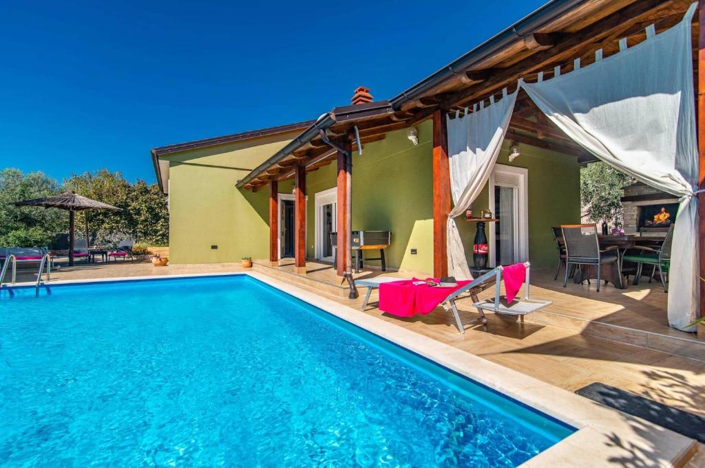 Villa Tanja by Villa Plus, Pula (precios actualizados 2026)
