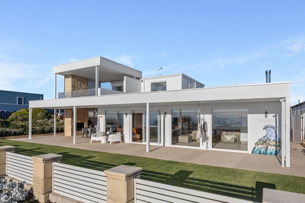 Yoondoordo Luxury Beach House, Capel (updated prices 2026)