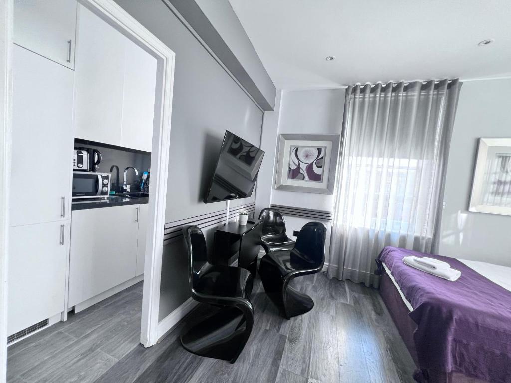 Marble Arch Residence, London (updated prices 2025)