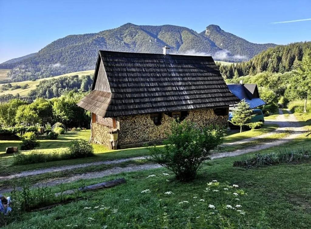 Chalúpka pod Rozsutcom, Zázrivá (aktualizované ceny na rok 2025)