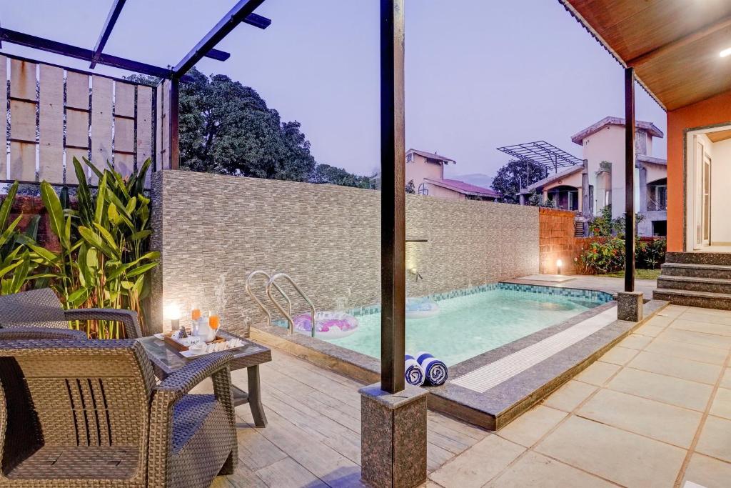 ELIVAAS Irene Ruby 6-BHK Retreat with Private Pools, Gardens, and Balconies, Lonavla ...