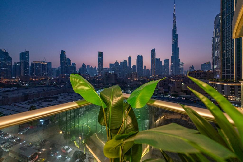 & Burj Luxury Living 2bhk Direct Burj Khalifa View, Dubai (updated ...