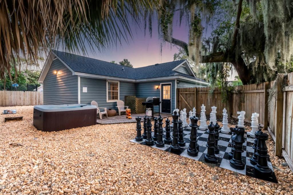 Dog Friendly - Hot Tub - Large Backyard, Savannah (updated prices 2025)